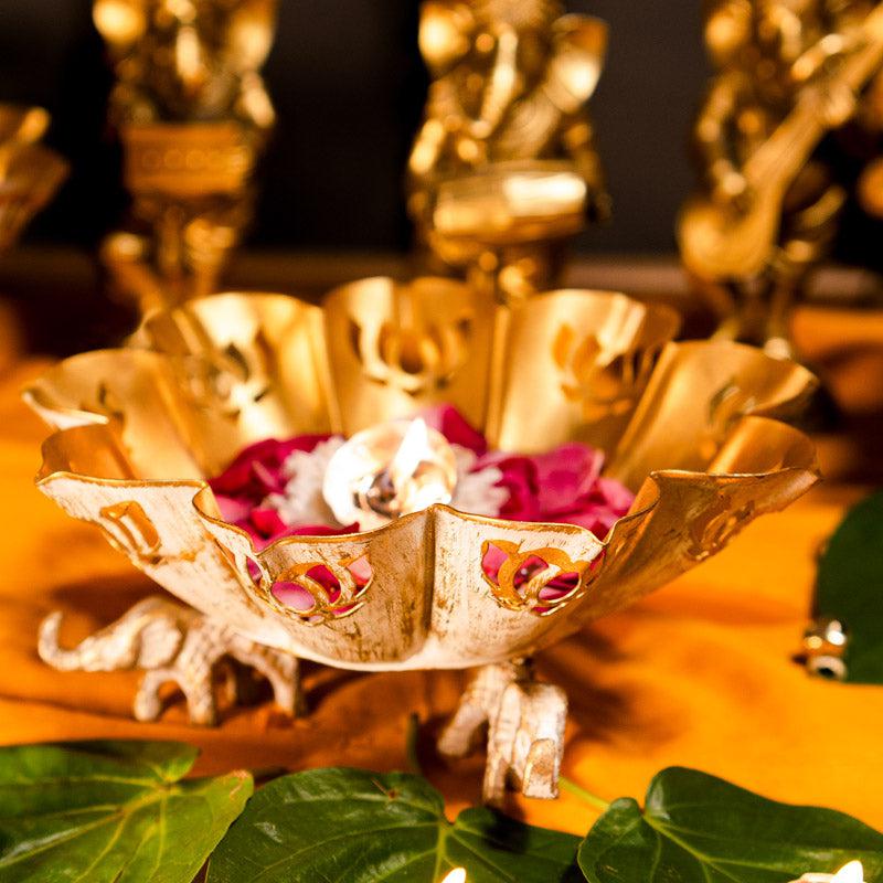 Buy Lotus Divinity Urli Online in India | Vaaree